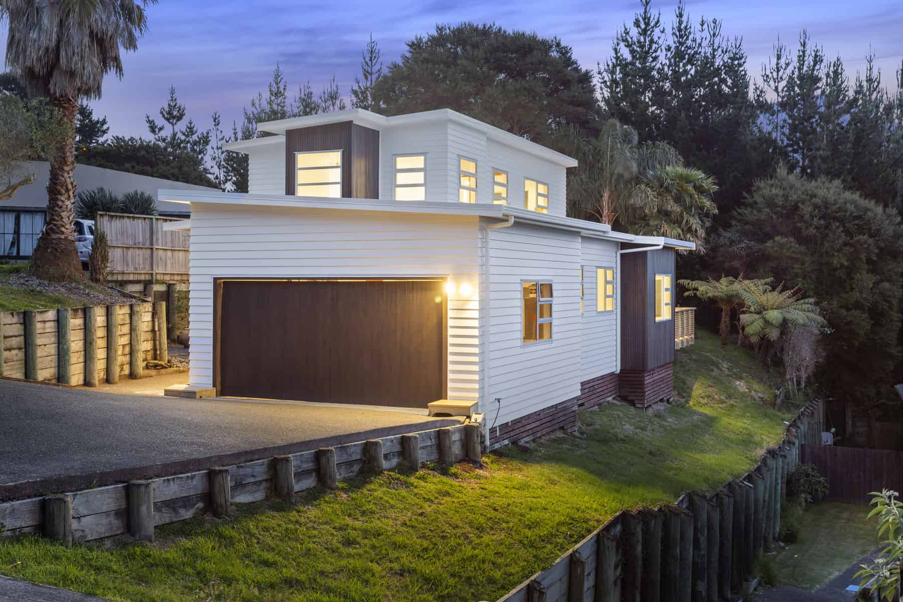 Whangaparaoa house design & recladding case study